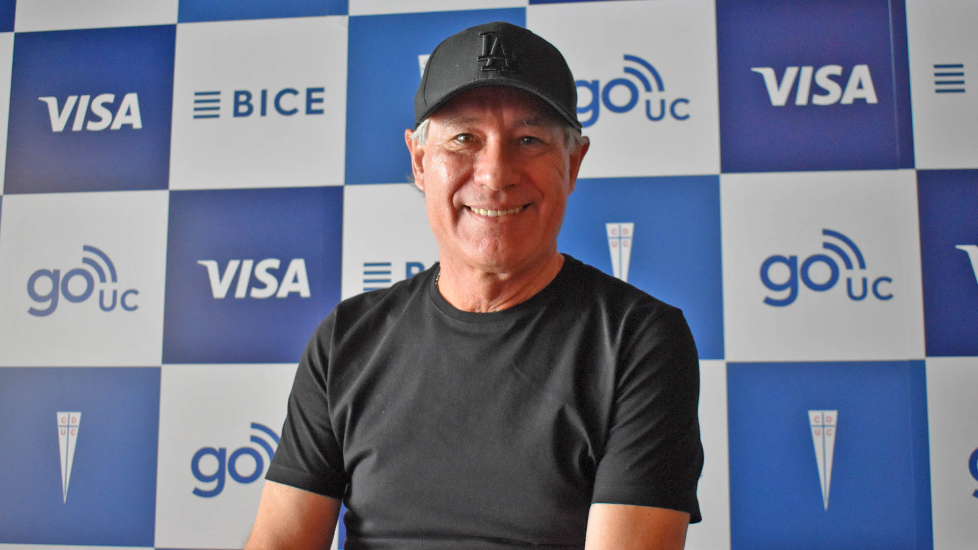 Ariel Holan: "Estamos enfocados en lograr el objetivo de clasificar a ...