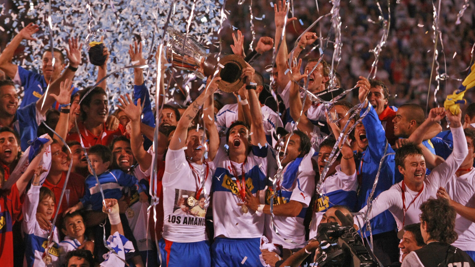 Efeméride Cruzada: Universidad Católica, el campeón del Bicentario ...