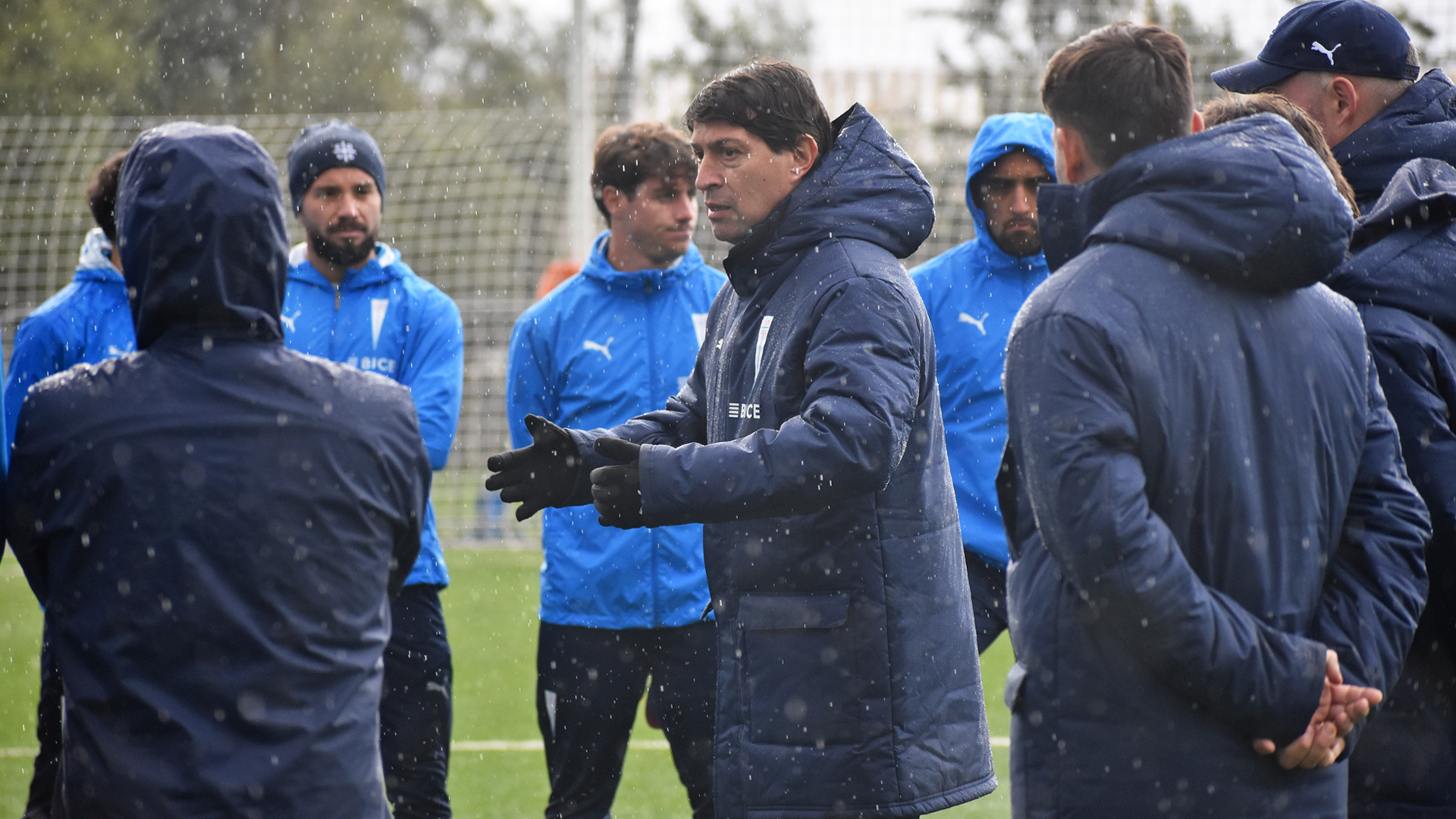 Daniel Garnero y su cuerpo técnico dirigieron su primera práctica al ...